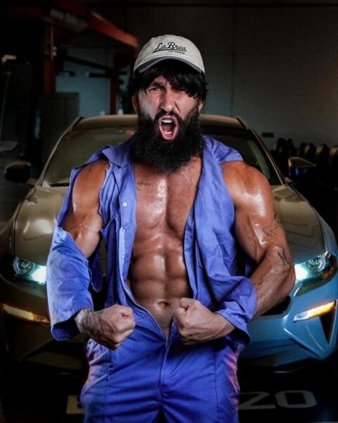 Who Is Vladimir Shmondenko? Ukrainian Powerlifter Who Went Viral for ...
