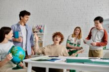 How To Encourage Independent Learning In Teens: Top Tips For Parents ...