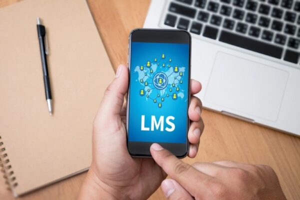 LRS Software vs. LMS: Understanding the Differences and Benefits - Crumbs And Chaos